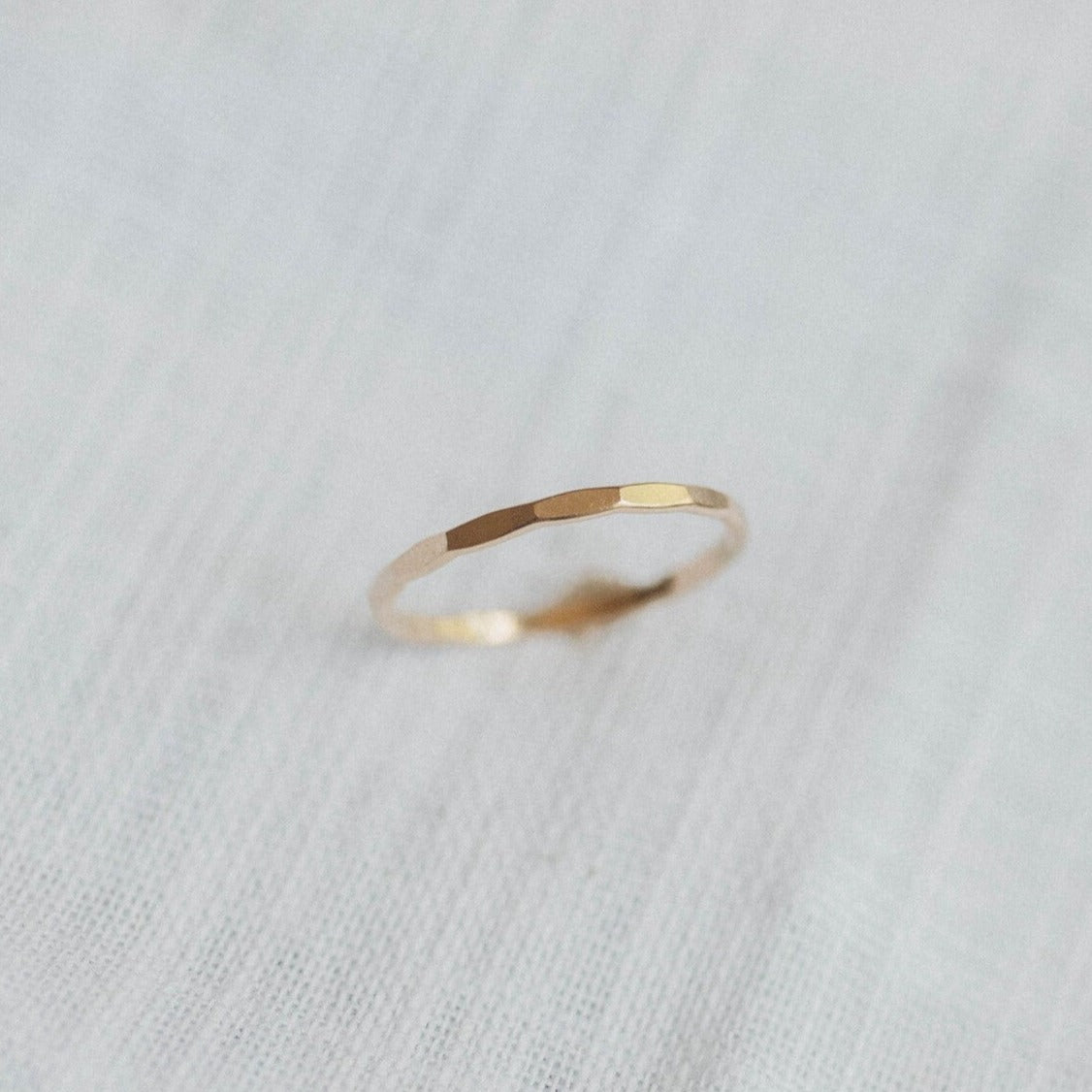 Hammered Ring – Rising